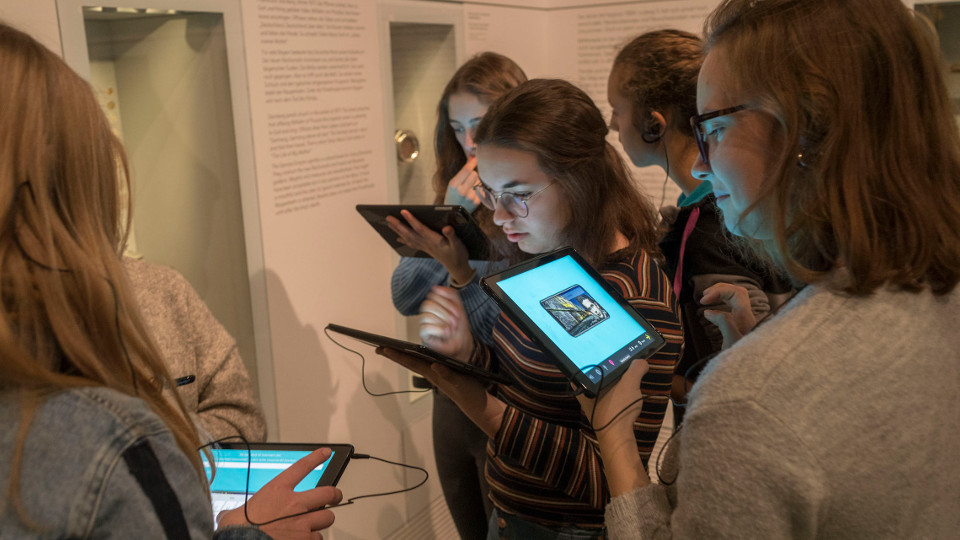 Mit der Tablet Rallye durch Dauer- und Landesausstellung - Regensburger ...