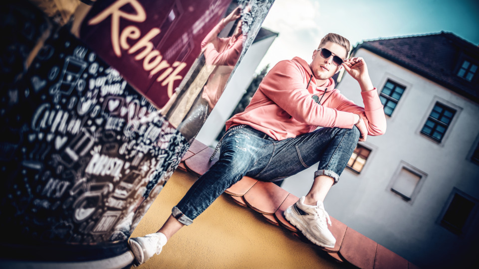 FACE AND FASHION Model Dominic stellt sich vor - Regensburger ...